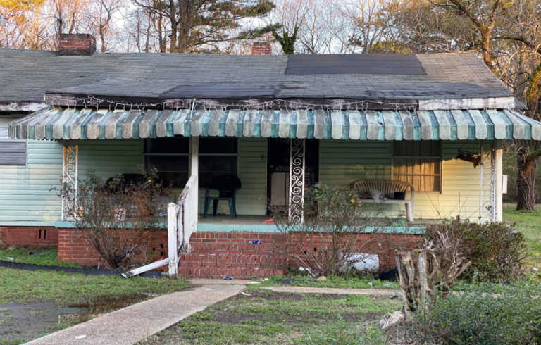 [exclusive] Paighton Houston A Look At The Filthy Crime Scene Where