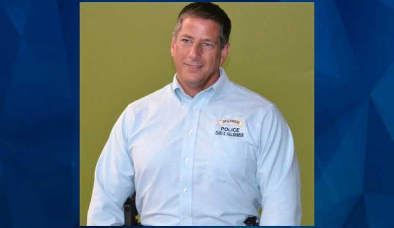 ‘You Deserve To Die’: Police Chief Unleashes on Father After Rescuing ...