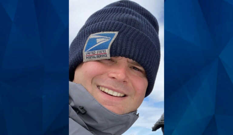 Ex-Girlfriend Fatally Shoots Postal Worker Delivering Mail: Cops ...