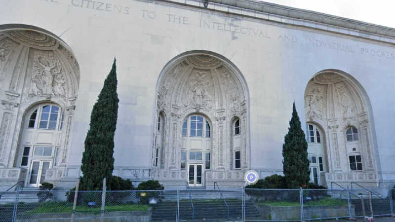 Mummified Body Found in Wall at Convention Center Closed Since 2005 ...