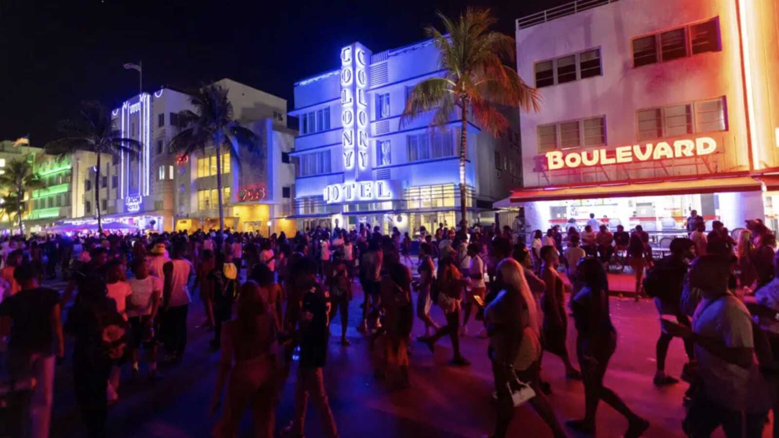 Miami Beach Imposes Spring Break Curfew After 2 Fatal Shootings – Crime ...
