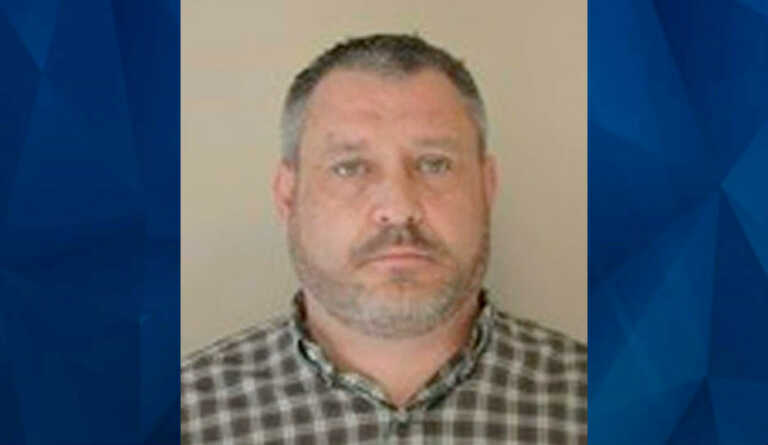 Alabama Dad Charged With Reckless Murder After Leaving Son in Back Seat ...