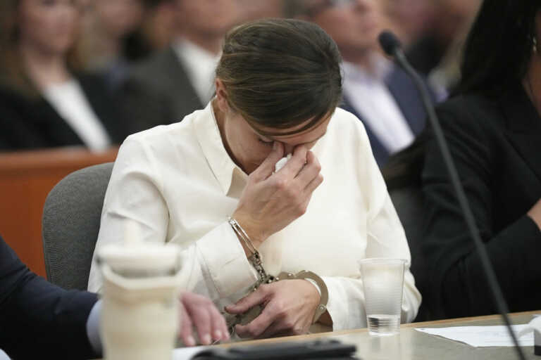 ‘Moscow Mule’ Mom Awaits Fate: Kouri Richins Faces Murder Trial ...