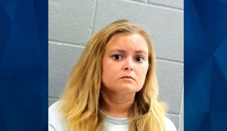 ‘Home of the Cougars’: Married Mom-of-3 Christian School Teacher Busted ...