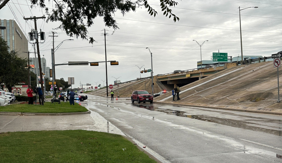 1 ICE Detainee Killed When Shooter Opens Fire on Detainee Bus at Texas ...