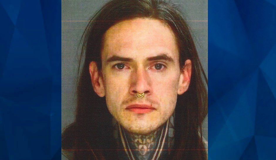 Grave Robber Caught With Skull in Backseat! 100 Skeletal Remains in ...